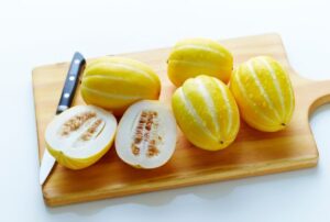 Top 10 Mouth-Watering Korean Fruits - Bite N Sip